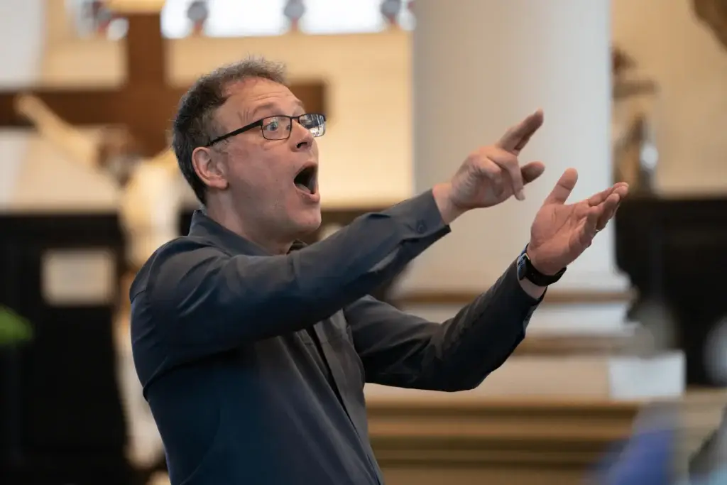 Piers Maxim - elgarfestival.org